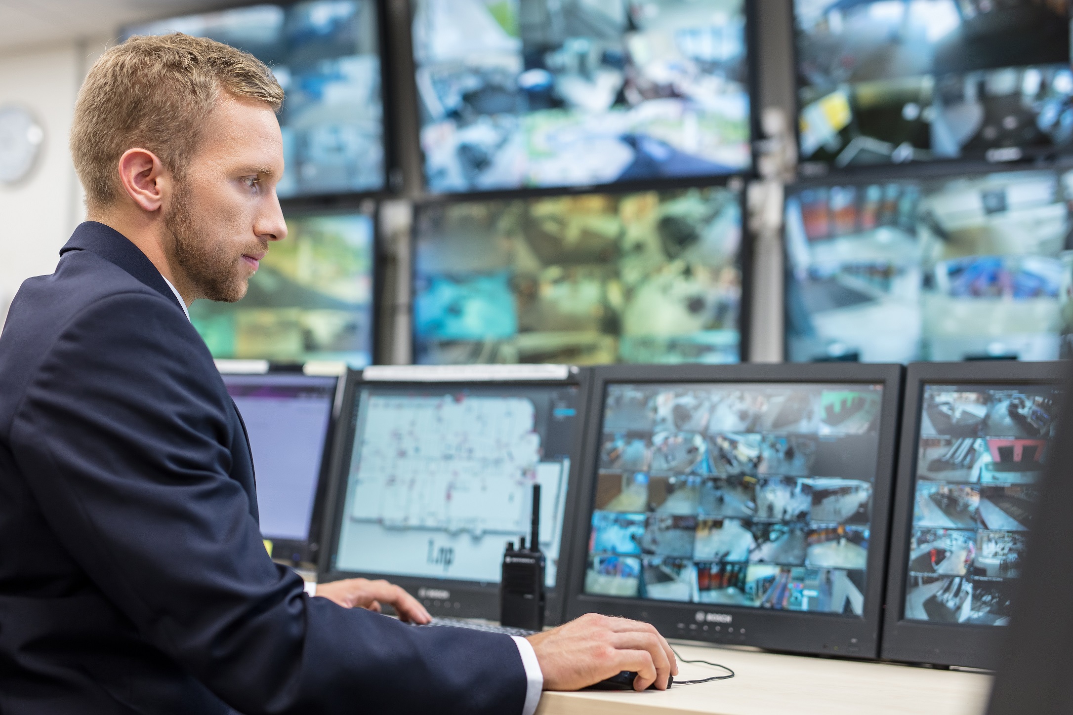 Význam moderních dohledových center roste. Využívají je firmy, ale ...